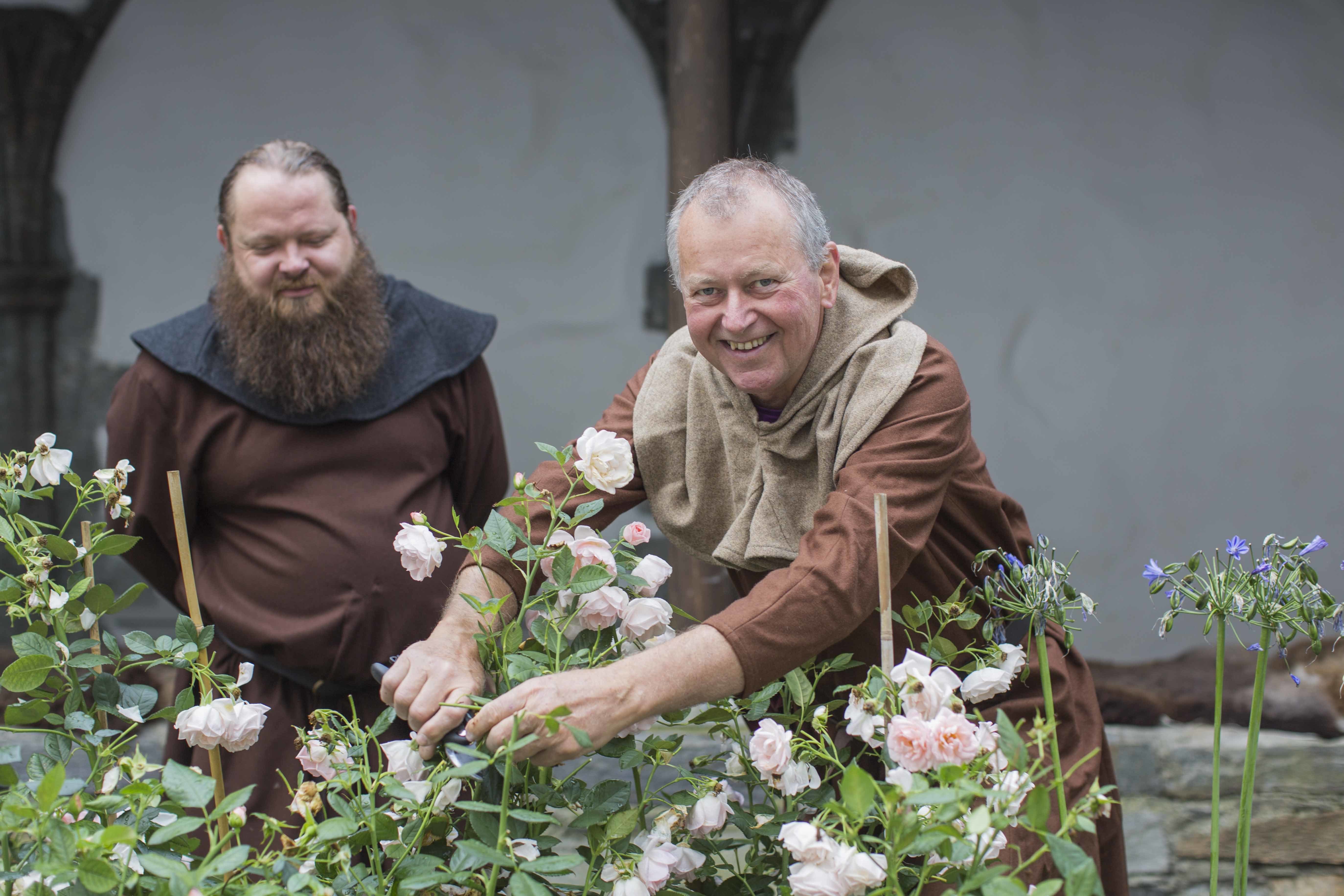 Welcome to our garden! - Utstein Monastery